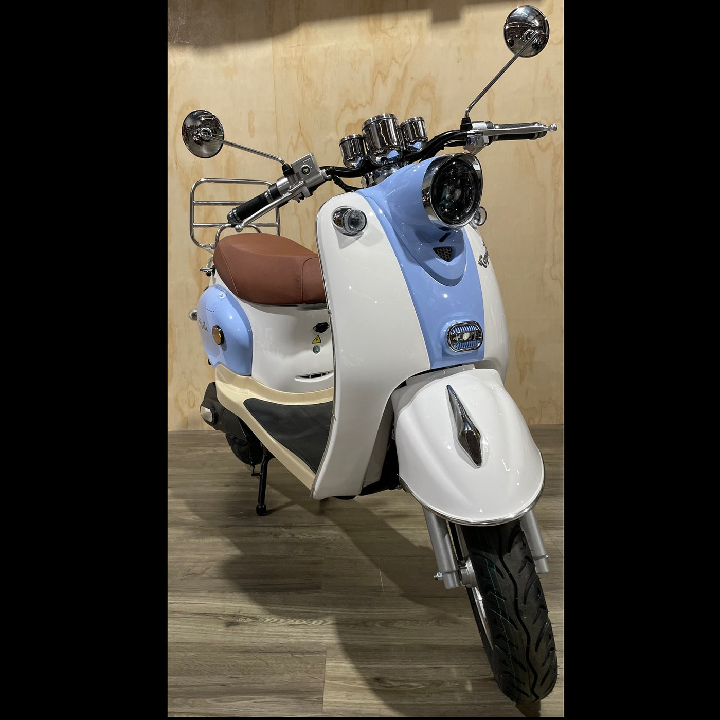 FORZA Capri LX 50